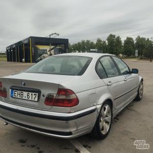 BMW 320 2003 in Kaunas, with an engine capacity of 2.00 L and mileage of 390 thousand km for 999 €, photo 8 on AUTOMOTO.COM.LV