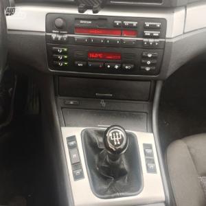 BMW 320 2003 in Kaunas, with an engine capacity of 2.00 L and mileage of 390 thousand km for 999 €, photo 14 on AUTOMOTO.COM.LV