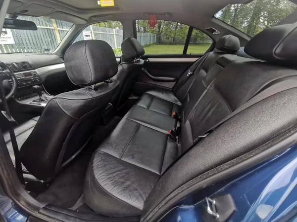 BMW 320 2003 in Riga, with an engine capacity of 2.00 L and mileage of 347 thousand km for 1990 €, photo 5 on AUTOMOTO.COM.LV