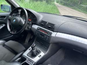 BMW 320 2003 Kauņa, ar dzinēja tilpumu 2.00 L un nobraukumu 350 tūkst. km par 1400 €, foto 19 vietnē AUTOMOTO.COM.LV