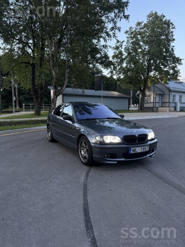 BMW 320 2003 in Riga, with an engine capacity of 2.00 L and mileage of 367 thousand km for 3000 €, photo 1 on AUTOMOTO.COM.LV