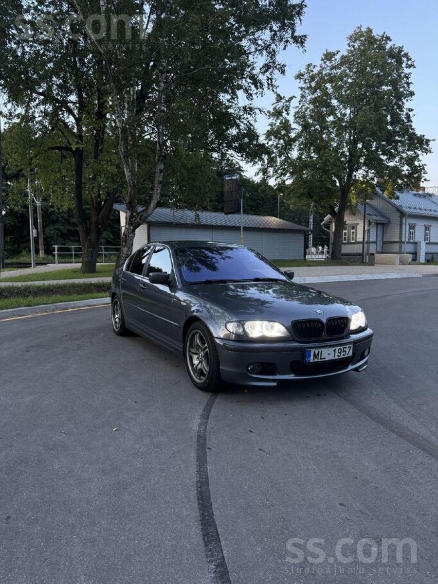BMW 320 2003 in Riga, with an engine capacity of 2.00 L and mileage of 367 thousand km for 3000 €, photo 1 on AUTOMOTO.COM.LV