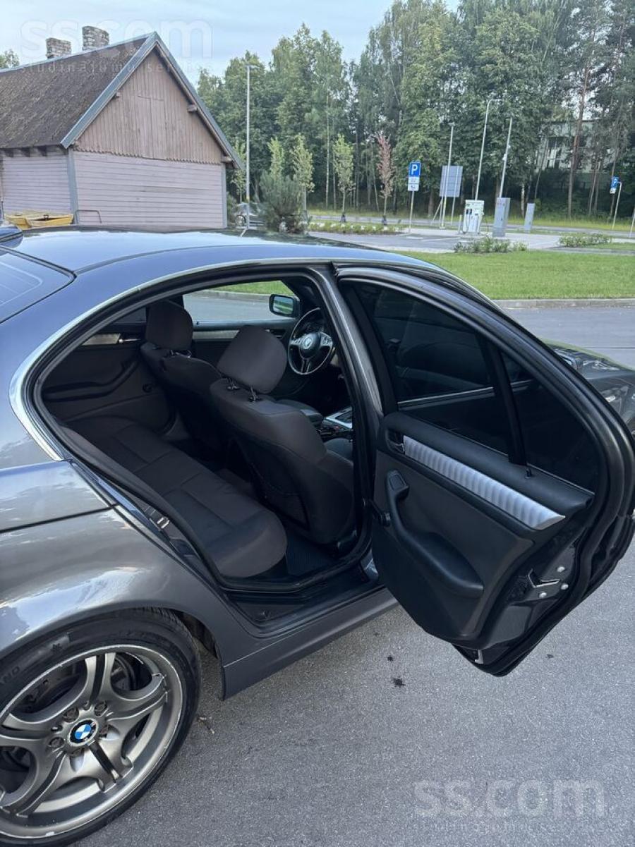 BMW 320 2003 in Riga, with an engine capacity of 2.00 L and mileage of 367 thousand km for 3000 €, photo 9 on AUTOMOTO.COM.LV