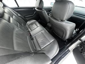 BMW 320 2004 in Siauliai, with an engine capacity of 2.00 L and mileage of 384 thousand km for 2050 €, photo 15 on AUTOMOTO.COM.LV
