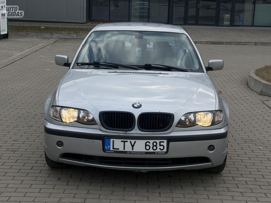 BMW 320 2004 Viļņa, ar dzinēja tilpumu 2.00 L un nobraukumu 400 tūkst. km par 1100 €, foto 4 vietnē AUTOMOTO.COM.LV