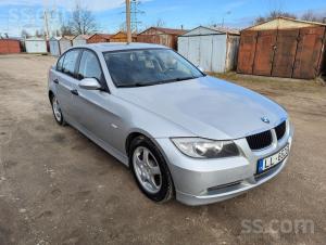 BMW 320 2005 Liepāja, ar dzinēja tilpumu 2.00 L un nobraukumu 261 tūkst. km par 2950 €, foto 4 vietnē AUTOMOTO.COM.LV