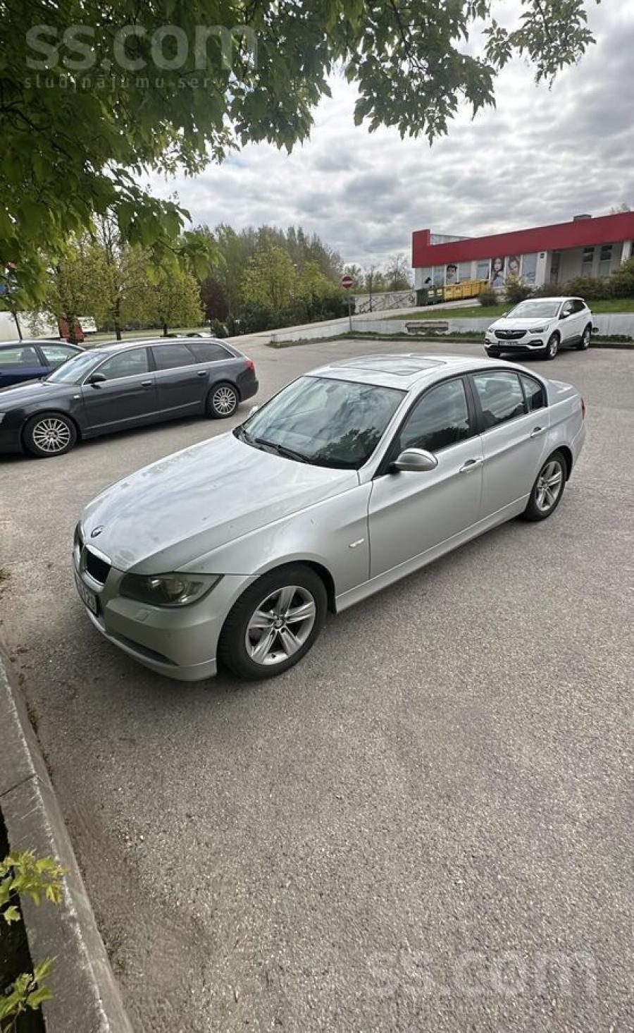 BMW 320 2005 in Riga, with an engine capacity of 2.00 L and mileage of 448 thousand km for 13200 €, photo 1 on AUTOMOTO.COM.LV