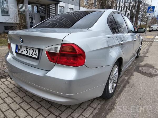 BMW 320 2005 in Riga, with an engine capacity of 2.00 L and mileage of 180 thousand km for 3000 €, photo 2 on AUTOMOTO.COM.LV