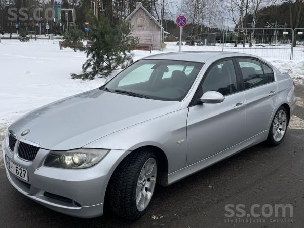 BMW 320 2005 in Riga, with an engine capacity of 2.00 L and mileage of 260 thousand km for 3450 €, photo 5 on AUTOMOTO.COM.LV