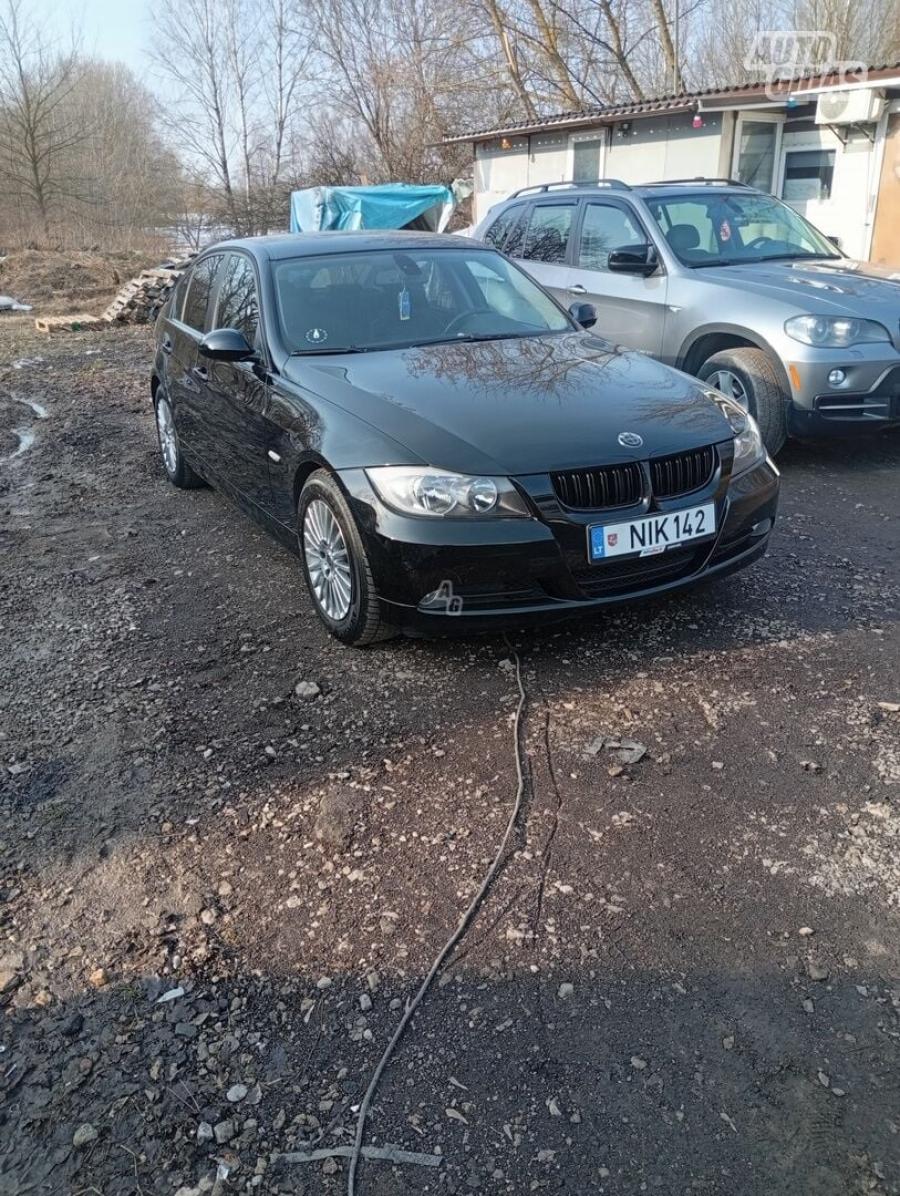BMW 320 2005 in Vilnius, with an engine capacity of 2.00 L and mileage of 272 thousand km for 3500 €, photo 1 on AUTOMOTO.COM.LV