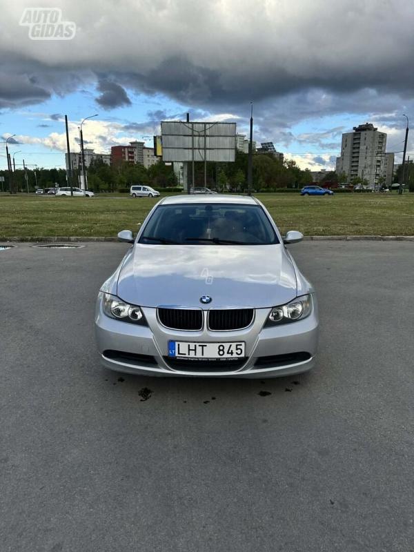 BMW 320 2005 in Kaunas, with an engine capacity of 2.00 L and mileage of 400 thousand km for 2700 €, photo 1 on AUTOMOTO.COM.LV