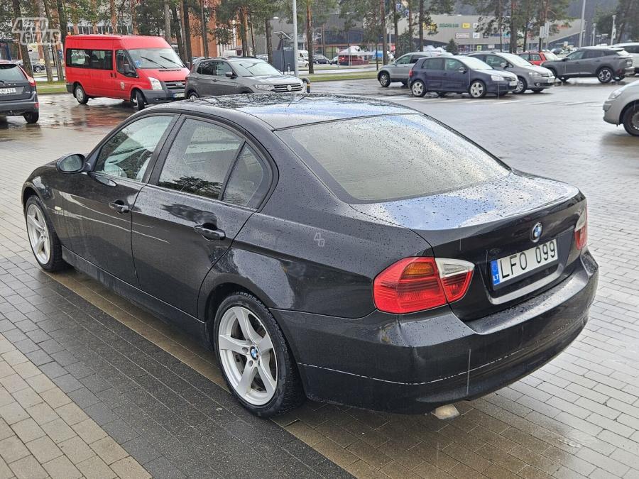 BMW 320 2005 in Ignalina, with an engine capacity of 2.00 L and mileage of 340 thousand km for 2650 €, photo 4 on AUTOMOTO.COM.LV