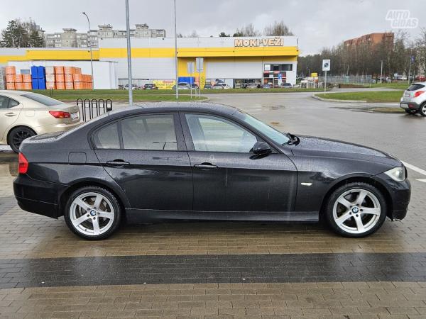 BMW 320 2005 Ignalina, ar dzinēja tilpumu 2.00 L un nobraukumu 340 tūkst. km par 2650 €, foto 5 vietnē AUTOMOTO.COM.LV