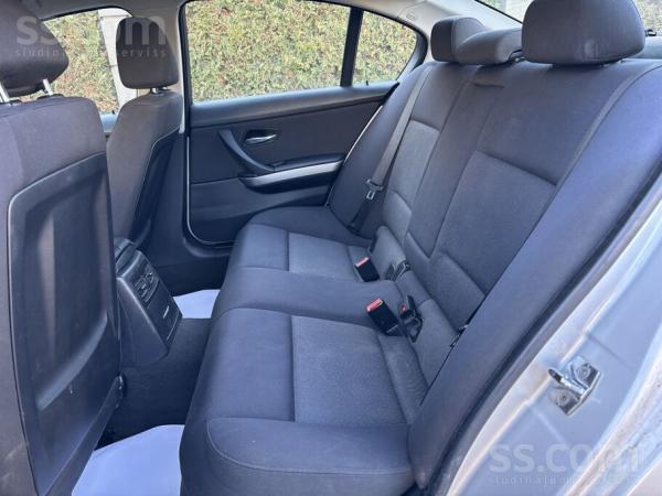 BMW 320 2005 Rīga, ar dzinēja tilpumu 2.00 L un nobraukumu 315 tūkst. km par 2500 €, foto 9 vietnē AUTOMOTO.COM.LV