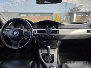 BMW 320 2005 in Riga, with an engine capacity of 2.00 L and mileage of 300 thousand km for 3300 €, photo 29 on AUTOMOTO.COM.LV