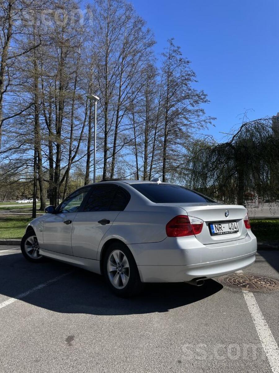 BMW 320 2005 in Riga, with an engine capacity of 2.00 L and mileage of 312 thousand km for 3000 €, photo 5 on AUTOMOTO.COM.LV
