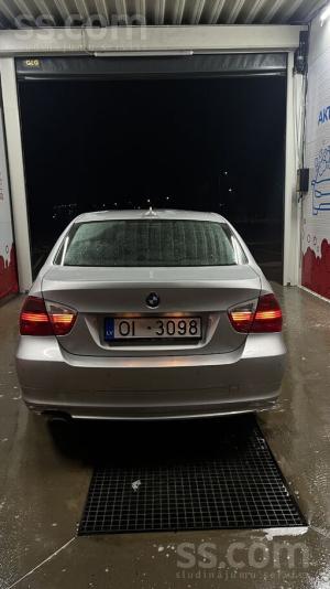 BMW 320 2005 Rīga, ar dzinēja tilpumu 2.00 L un nobraukumu 298 tūkst. km par 4500 €, foto 3 vietnē AUTOMOTO.COM.LV