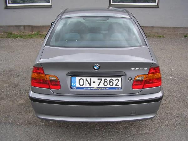 BMW 320 2005 Sigulda, ar dzinēja tilpumu 2.00 L un nobraukumu 247 tūkst. km par 2950 €, foto 6 vietnē AUTOMOTO.COM.LV