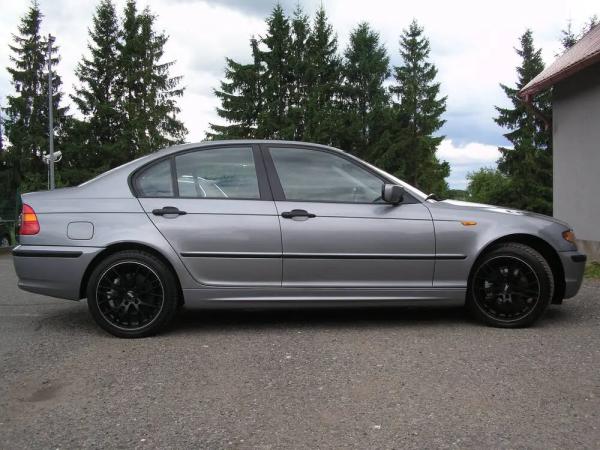 BMW 320 2005 Sigulda, ar dzinēja tilpumu 2.00 L un nobraukumu 247 tūkst. km par 2950 €, foto 7 vietnē AUTOMOTO.COM.LV