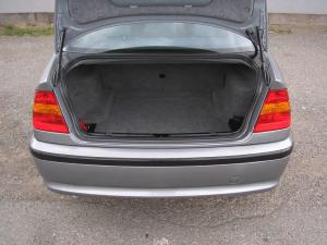 BMW 320 2005 Sigulda, ar dzinēja tilpumu 2.00 L un nobraukumu 247 tūkst. km par 2950 €, foto 19 vietnē AUTOMOTO.COM.LV