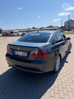 BMW 320 2005 in Kaunas, with an engine capacity of 2.00 L and mileage of 296 thousand km for 3300 €, photo 8 on AUTOMOTO.COM.LV
