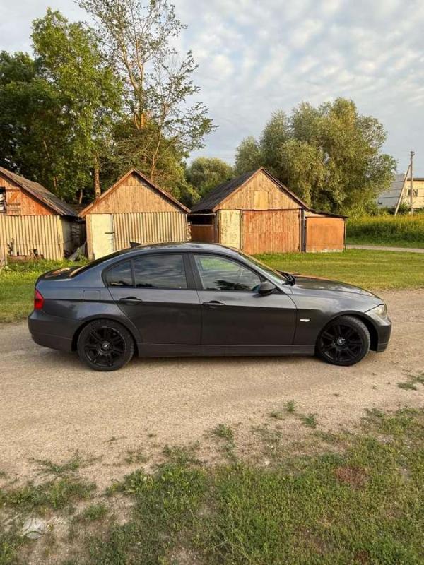 BMW 320 2005 Pakruojis, ar dzinēja tilpumu 0.00 L un nobraukumu 490 tūkst. km par 2500 €, foto 7 vietnē AUTOMOTO.COM.LV