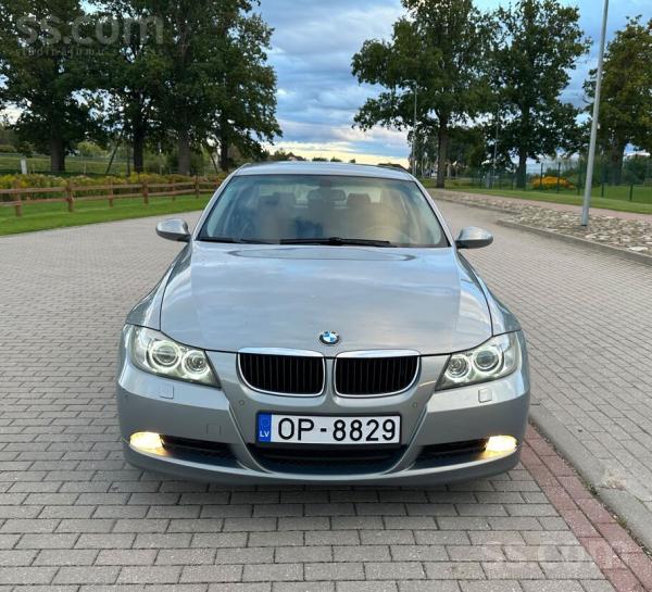БМВ 320 2005 в Валмиера на AUTOMOTO.COM.LV БМВ 320 2005 в Валмиера, объемом двигателя 2.00 л и пробегом 223 тыс. км за 3690 €, фото 3 на AUTOMOTO.COM.LV