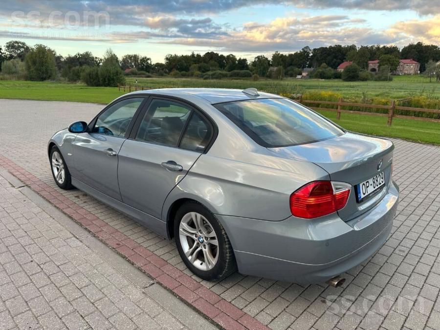 BMW 320 2005 in Valmiera, with an engine capacity of 2.00 L and mileage of 223 thousand km for 3690 €, photo 5 on AUTOMOTO.COM.LV