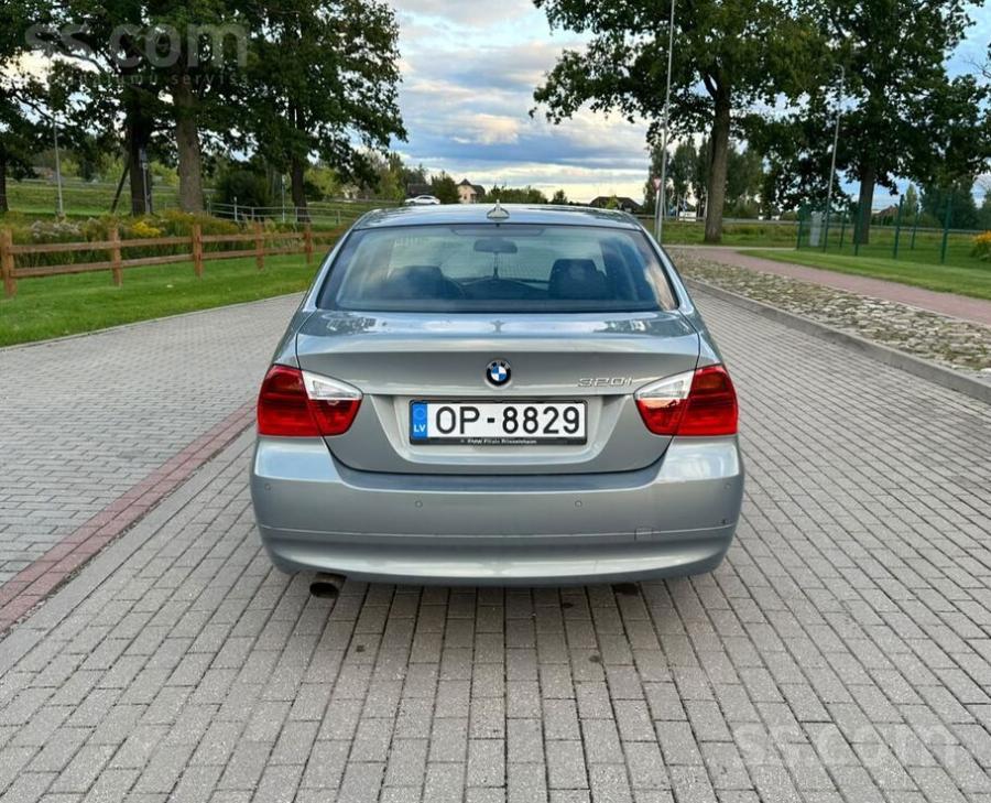 BMW 320 2005 in Valmiera, with an engine capacity of 2.00 L and mileage of 223 thousand km for 3690 €, photo 6 on AUTOMOTO.COM.LV