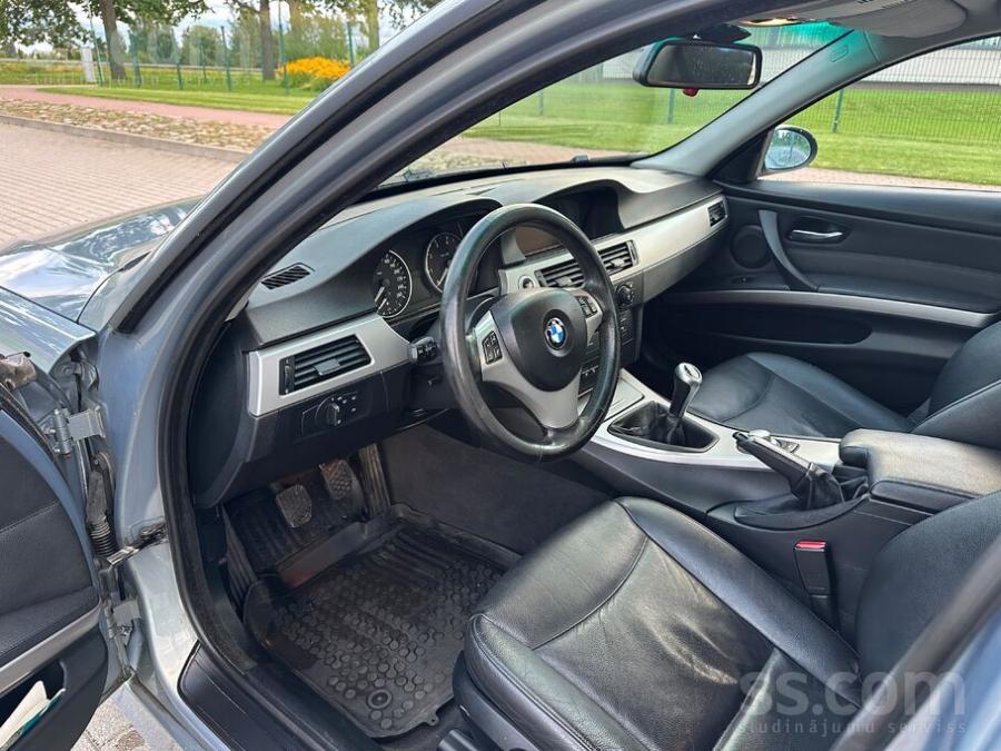 BMW 320 2005 in Valmiera, with an engine capacity of 2.00 L and mileage of 223 thousand km for 3690 €, photo 10 on AUTOMOTO.COM.LV