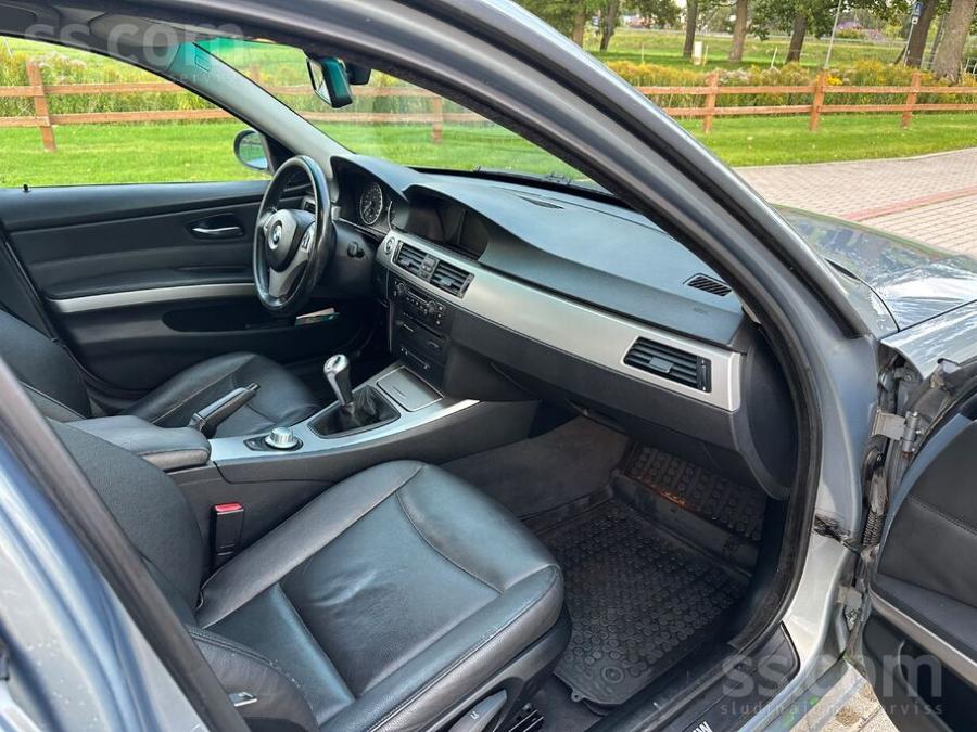 BMW 320 2005 in Valmiera, with an engine capacity of 2.00 L and mileage of 223 thousand km for 3690 €, photo 11 on AUTOMOTO.COM.LV