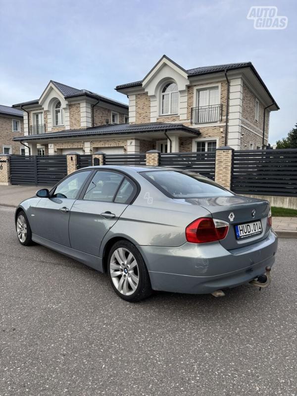BMW 320 2005 Viļņa, ar dzinēja tilpumu 2.00 L un nobraukumu 289 tūkst. km par 2200 €, foto 7 vietnē AUTOMOTO.COM.LV