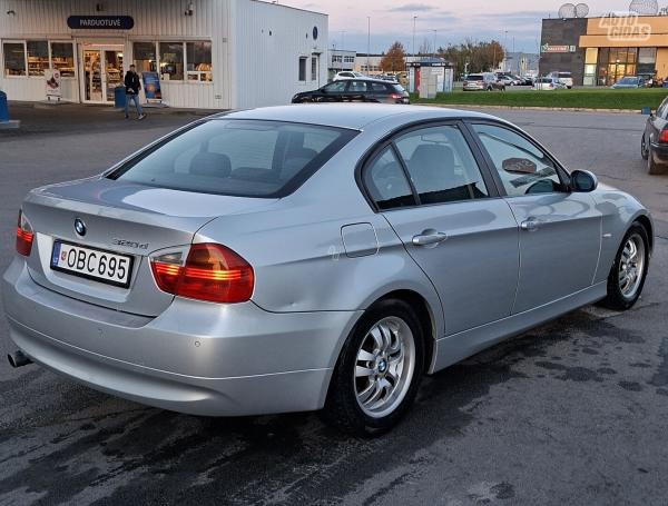 БМВ 320 2005 в Клайпеда на AUTOMOTO.COM.LV БМВ 320 2005 в Клайпеда, объемом двигателя 2.00 л и пробегом 348 тыс. км за 2300 €, фото 5 на AUTOMOTO.COM.LV