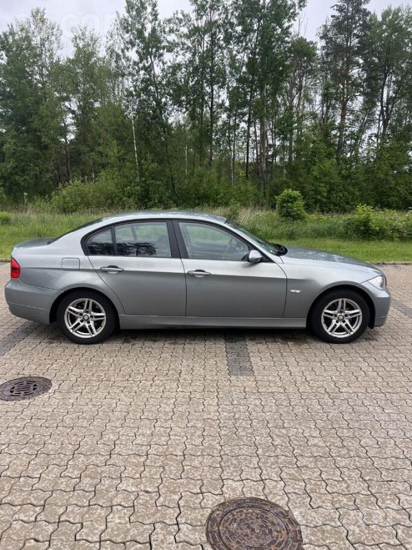 BMW 320 2006 Rīga, ar dzinēja tilpumu 2.00 L un nobraukumu 245 tūkst. km par 4000 €, foto 4 vietnē AUTOMOTO.COM.LV