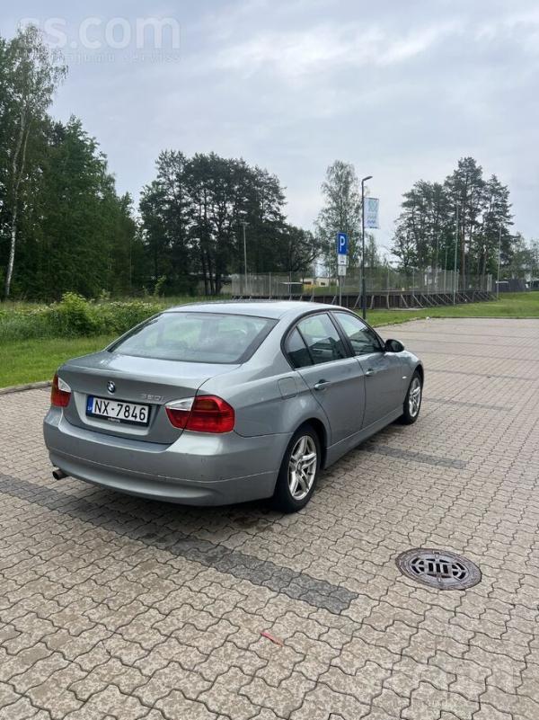 BMW 320 2006 Rīga, ar dzinēja tilpumu 2.00 L un nobraukumu 245 tūkst. km par 4000 €, foto 5 vietnē AUTOMOTO.COM.LV