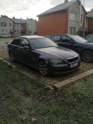BMW 320 2006 in Kaunas, with an engine capacity of 2.00 L and mileage of 400 thousand km for 2200 €, photo 6 on AUTOMOTO.COM.LV