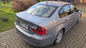 BMW 320 2006 Panevēža, ar dzinēja tilpumu 2.00 L un nobraukumu 357 tūkst. km par 4450 €, foto 3 vietnē AUTOMOTO.COM.LV