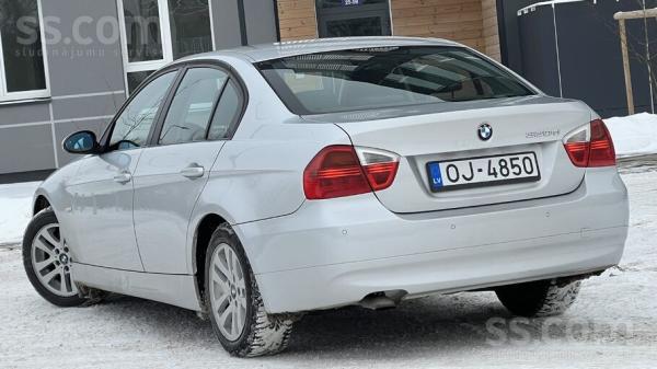 BMW 320 2006 Rīga, ar dzinēja tilpumu 2.00 L un nobraukumu 304 tūkst. km par 3690 €, foto 5 vietnē AUTOMOTO.COM.LV