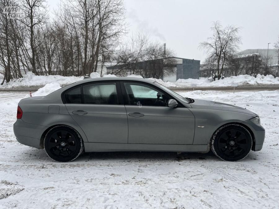 BMW 320 2006 in Klaipeda, with an engine capacity of 2.00 L and mileage of 421 thousand km for 2950 €, photo 5 on AUTOMOTO.COM.LV