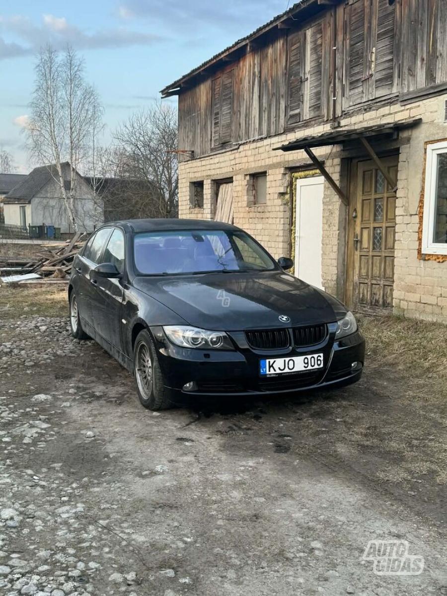 BMW 320 2006 in Vilnius, with an engine capacity of 2.00 L and mileage of 289 thousand km for 2000 €, photo 7 on AUTOMOTO.COM.LV