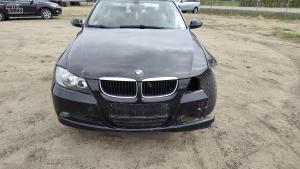 BMW 320 2006 Marijampole, ar dzinēja tilpumu 2.00 L un nobraukumu 268 tūkst. km par 850 €, foto 7 vietnē AUTOMOTO.COM.LV