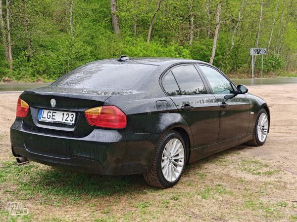 BMW 320 2006 in Vilnius, with an engine capacity of 2.00 L and mileage of 350 thousand km for 3700 €, photo 3 on AUTOMOTO.COM.LV