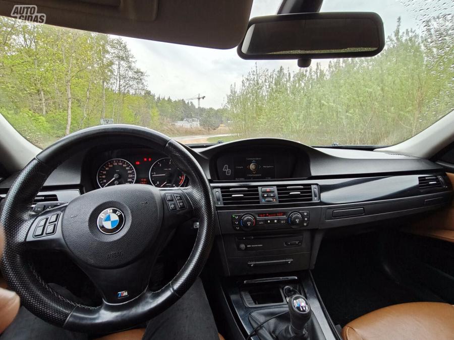BMW 320 2006 in Vilnius, with an engine capacity of 2.00 L and mileage of 350 thousand km for 3700 €, photo 8 on AUTOMOTO.COM.LV