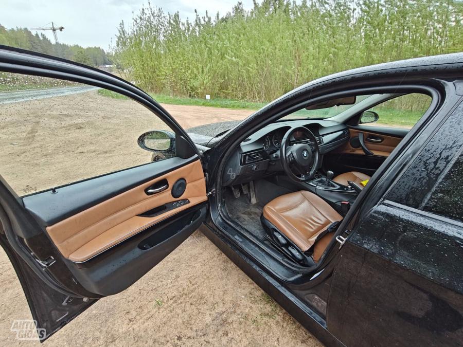 BMW 320 2006 in Vilnius, with an engine capacity of 2.00 L and mileage of 350 thousand km for 3700 €, photo 10 on AUTOMOTO.COM.LV