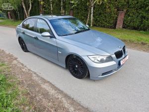 BMW 320 2006 in Vilnius, with an engine capacity of 2.00 L and mileage of 288 thousand km for 3200 €, photo 3 on AUTOMOTO.COM.LV