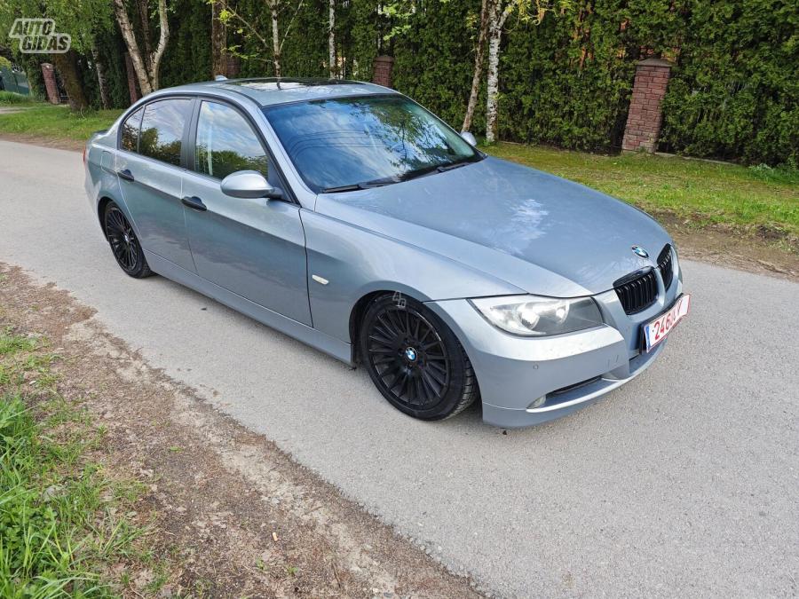 BMW 320 2006 in Vilnius, with an engine capacity of 2.00 L and mileage of 288 thousand km for 3200 €, photo 3 on AUTOMOTO.COM.LV