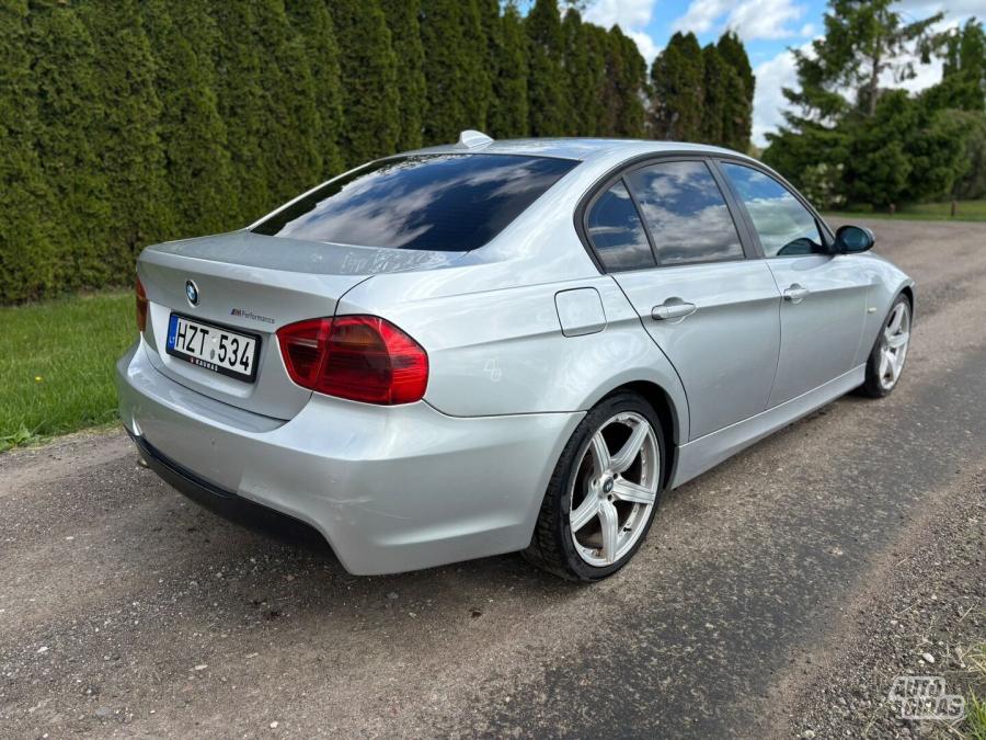 BMW 320 2006 Kauņa, ar dzinēja tilpumu 2.00 L un nobraukumu 400 tūkst. km par 2500 €, foto 3 vietnē AUTOMOTO.COM.LV