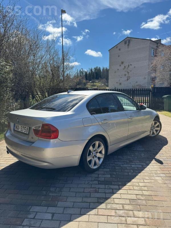 BMW 320 2006 Cēsis, ar dzinēja tilpumu 2.00 L un nobraukumu 379 tūkst. km par 3500 €, foto 5 vietnē AUTOMOTO.COM.LV