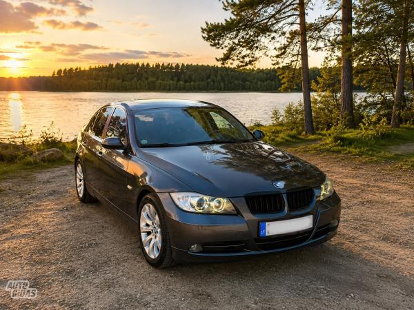 BMW 320 2006 in Siauliai, with an engine capacity of 2.00 L and mileage of 297 thousand km for 3100 €, photo 1 on AUTOMOTO.COM.LV