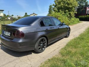 BMW 320 2006 in Kaunas, with an engine capacity of 2.00 L and mileage of 418 thousand km for 2550 €, photo 6 on AUTOMOTO.COM.LV